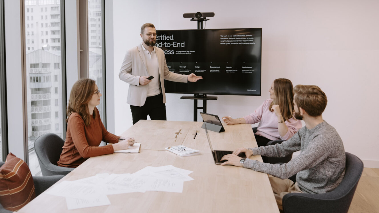 UX deliverables: list of design artefacts examples | Flying Bisons